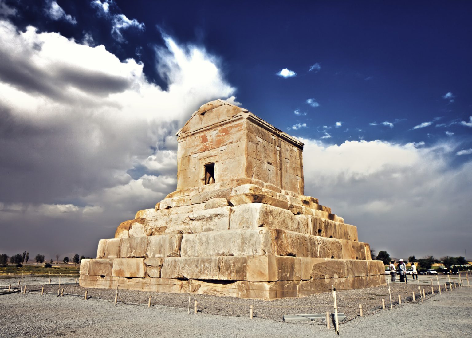 8 of The Most Famous Monuments in Iran - Irantourism